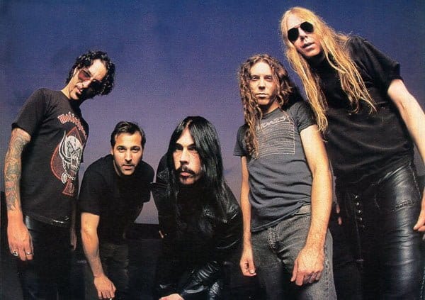 MONSTER MAGNET EN LOS CHARTS - The Metal Circus