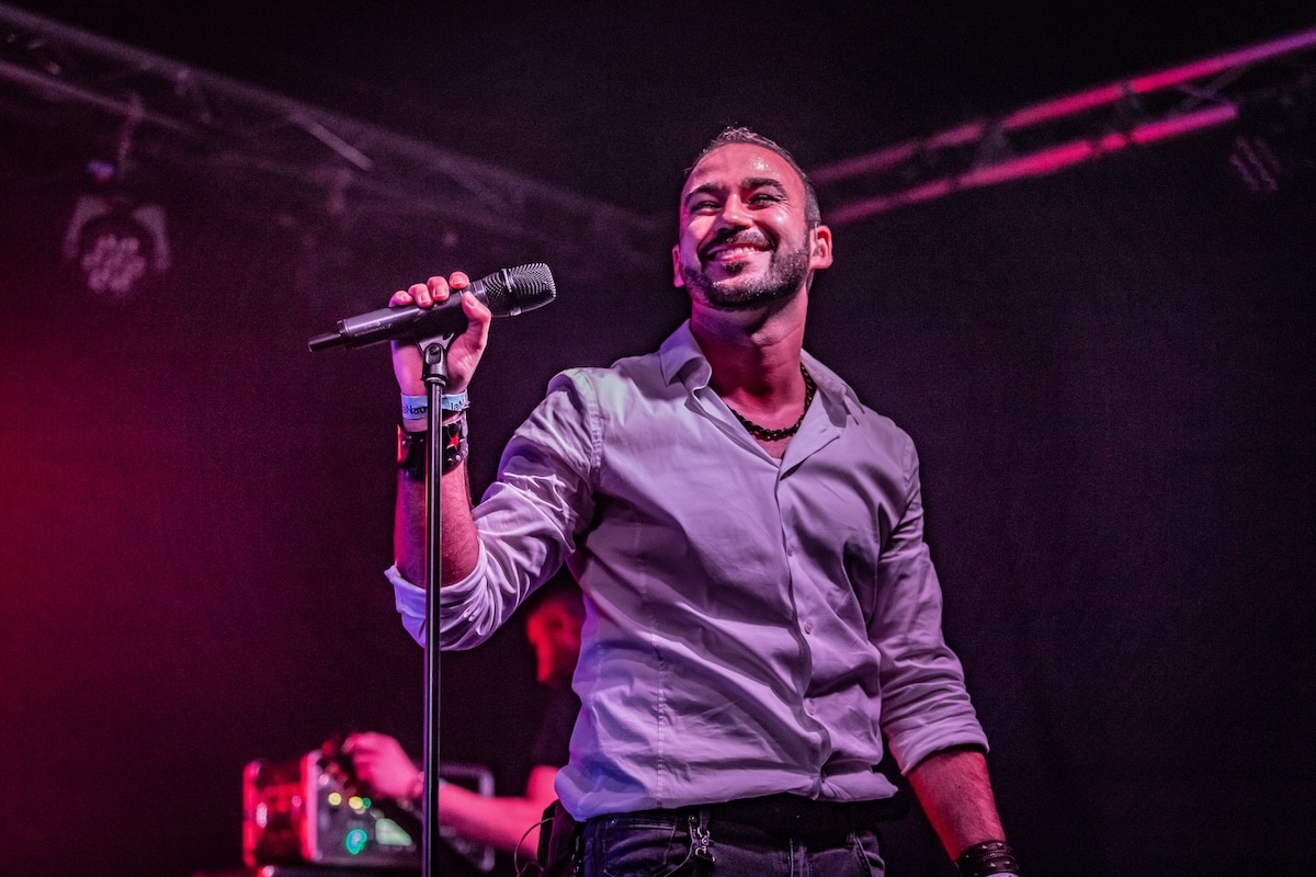 Ian Wilde aterriza con su primer disco en solitario repleto de Hard y ...